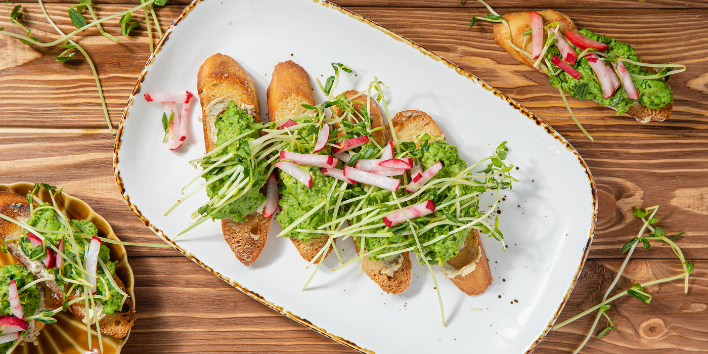 Spring Pea Crostini | Plant-Based Recipes